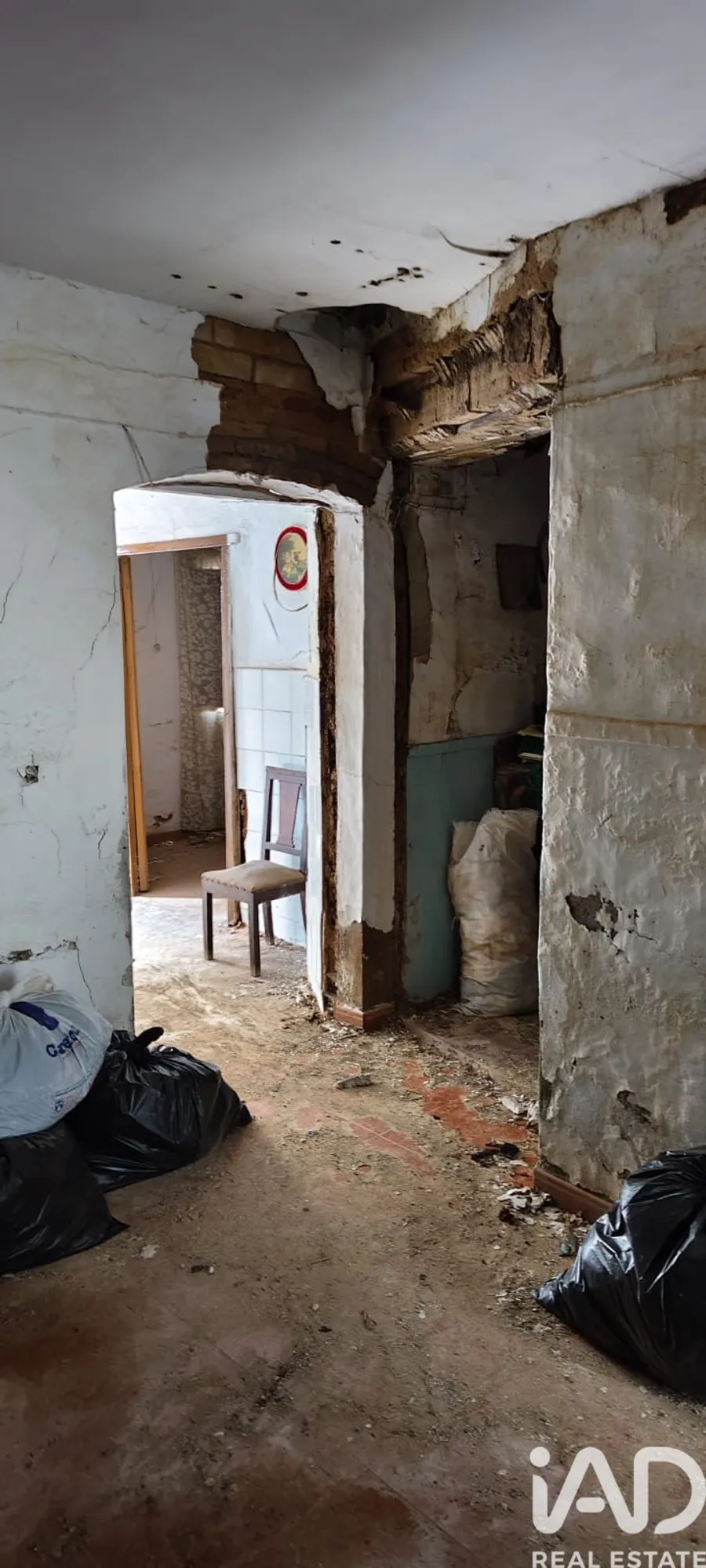 2 houses for sale in Cerro Perea (41409) - iad